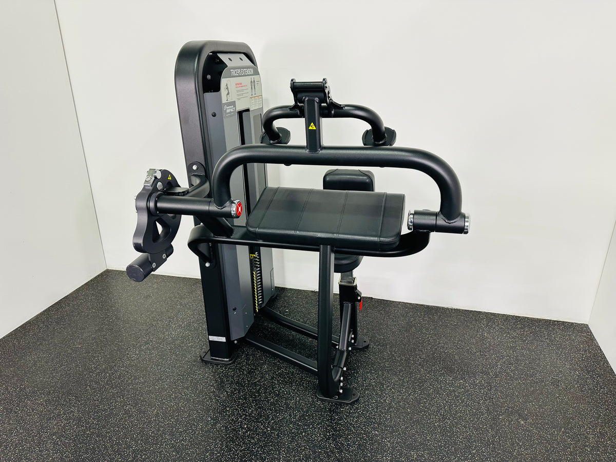 Nautilus Impact Triceps Extension Machine