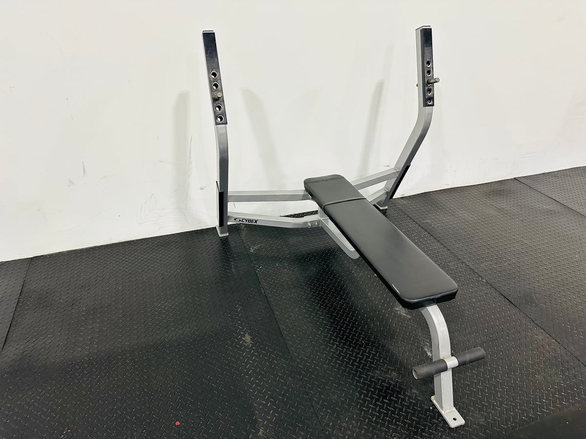 Cybex Olympic Bench Press | Free-Weight Station
