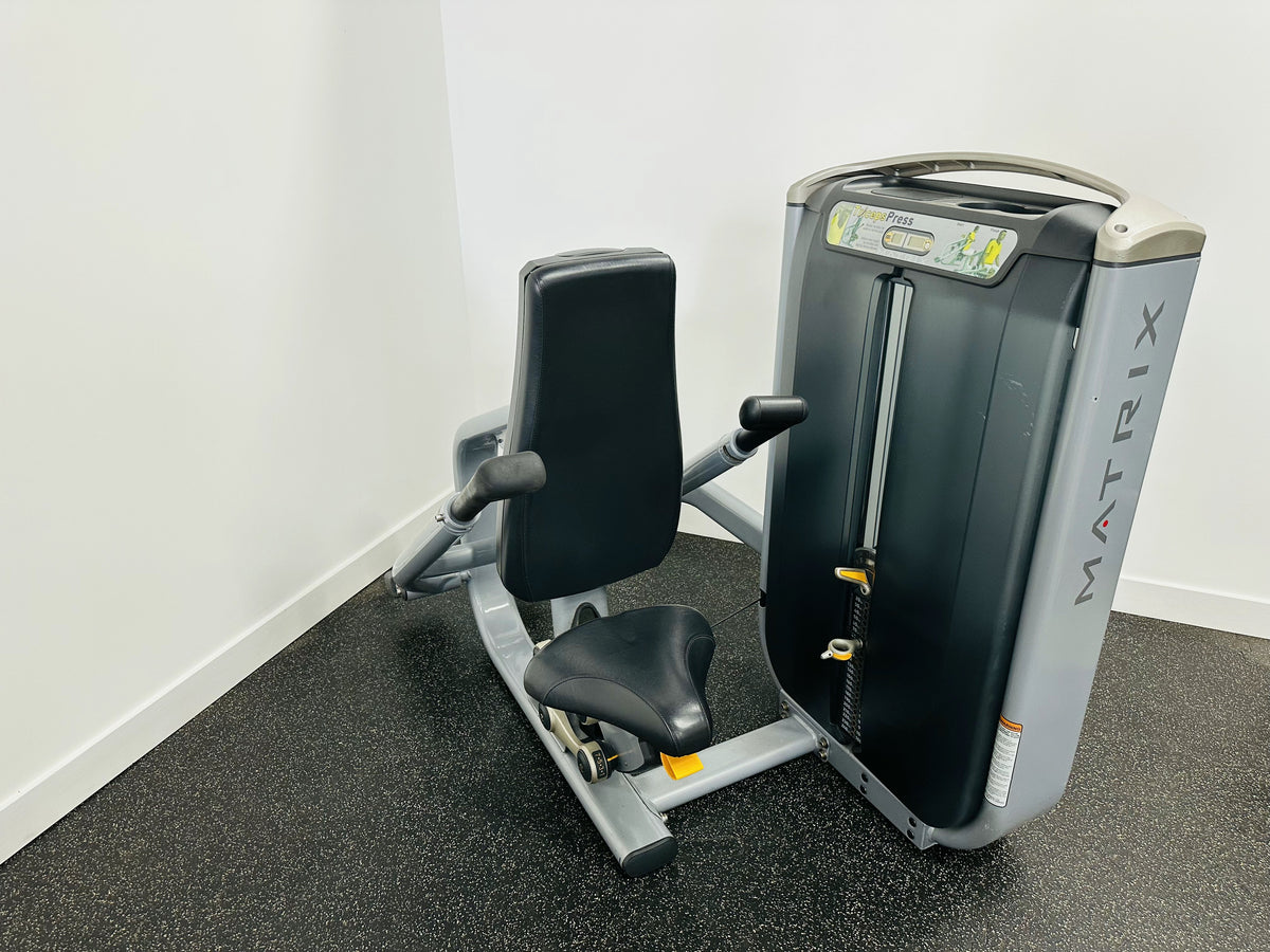 Matrix G7 Commercial Seated Tricep Press Machine