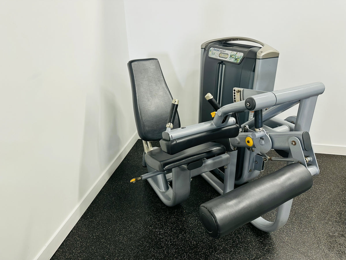 Matrix G7 Series Commercial Seated Leg Curl Machine